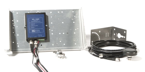 SEL-651R Installed Accessories | Schweitzer Engineering Laboratories