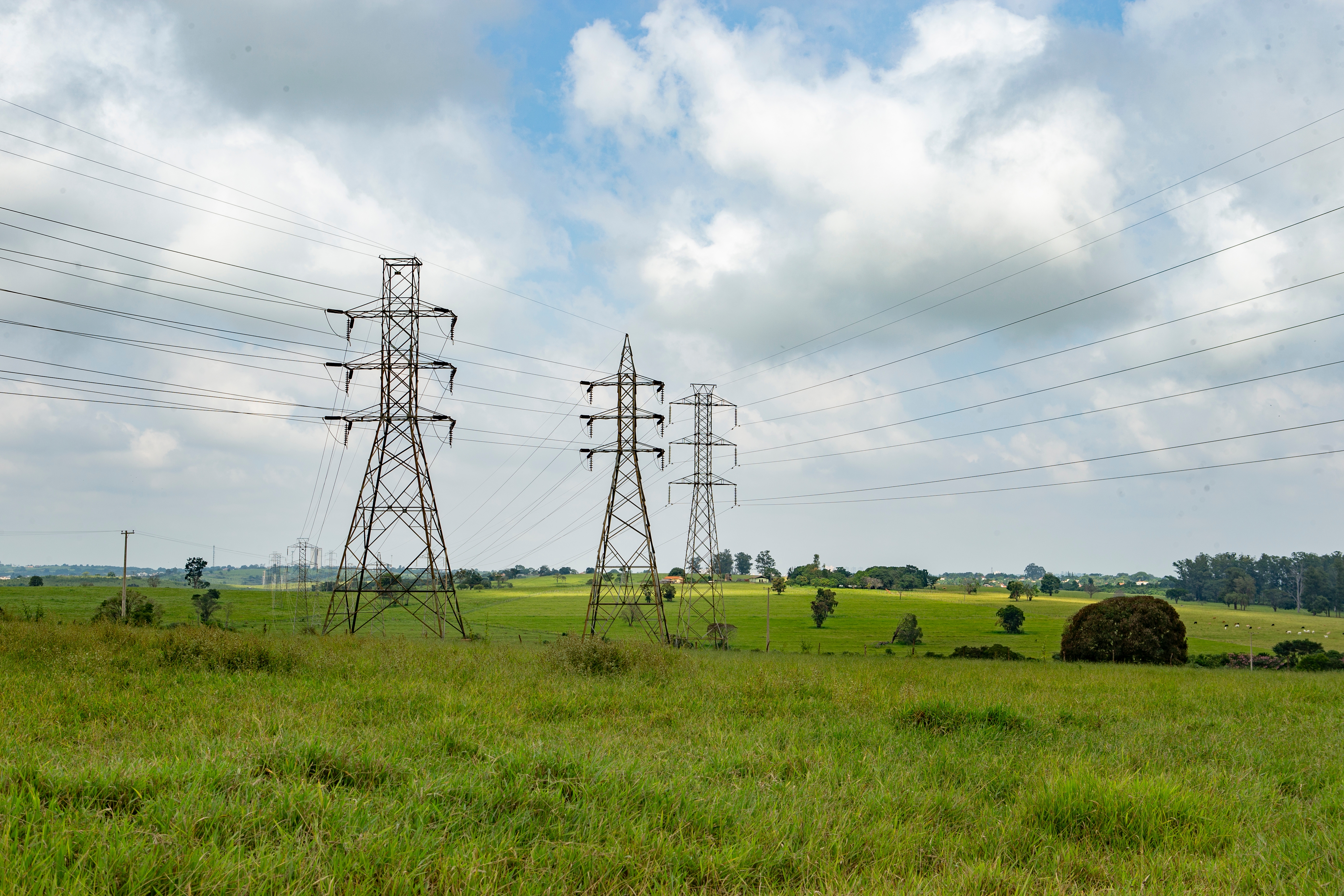 Solving Line Protection Challenges with Transient-Based Relays